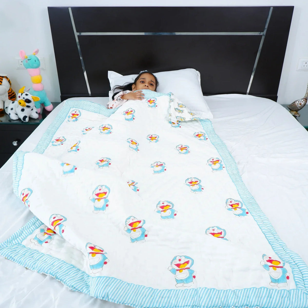 Doraemon Hand Block Printed Kids Cotton Quilt (40X60 inches) – The Jaipuri
